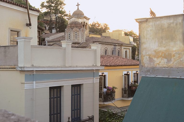 A Beginner’s Guide to Plaka! | Athens Insider