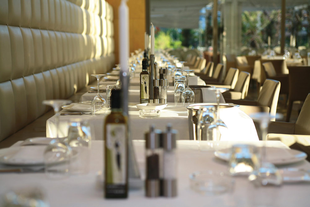 Milos | Athens Insider