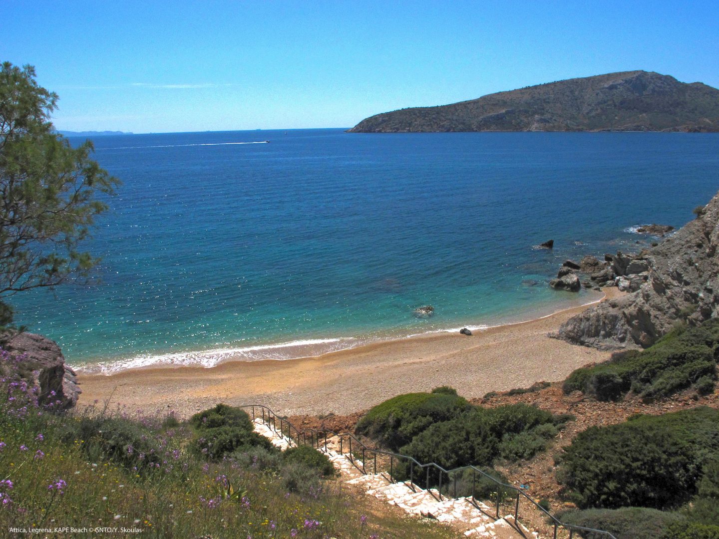 Getting beach ready: What you need to know | Athens Insider