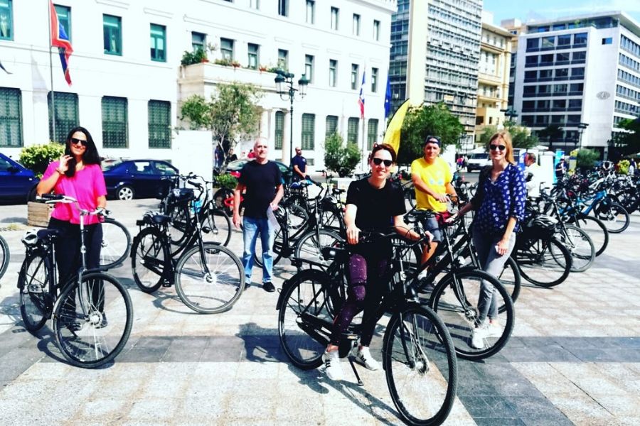 Discovering Athens with free bike rides | Athens Insider